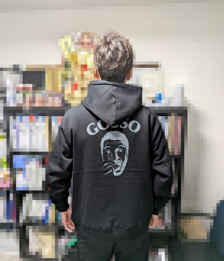 GOSSOのパーカーが登場！